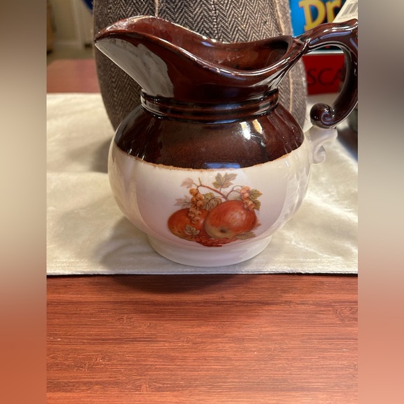Mccoy | Accents | Mccoy Vintage Brown Drip Glaze Pitcher 7528 Fruit ...